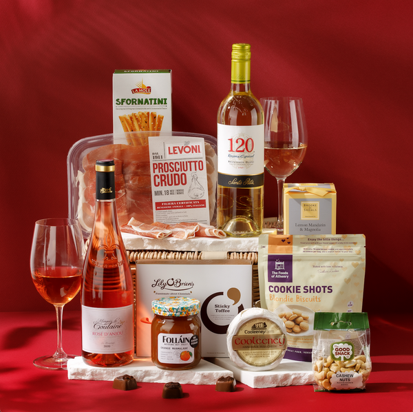 White & Rose Wine Deluxe Hamper - HampersDirect.ie